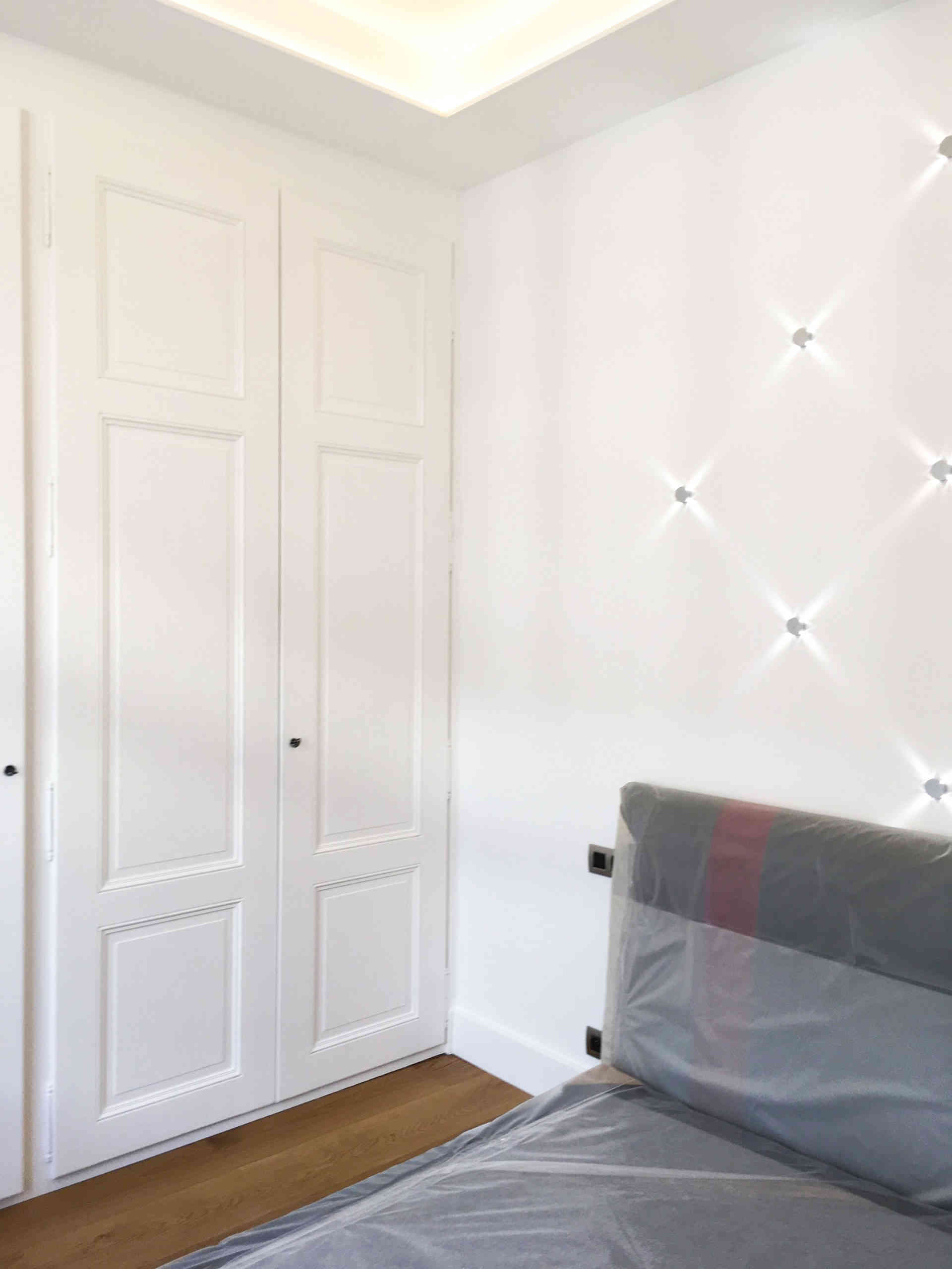 Placard sur Mesure en Bois créé avec Passion par votre Menuisier.